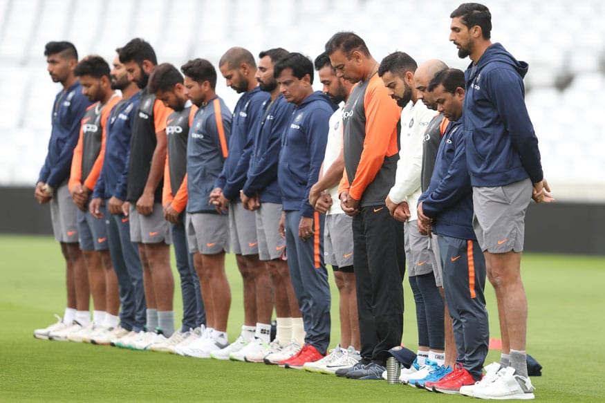 Indian Cricketers Pay Tribute to Legendary Captain Ajit Wadekar - News18