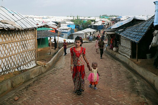 Rohingya Refugees Living in Bangladesh Agree Move to Bay of Bengal ...