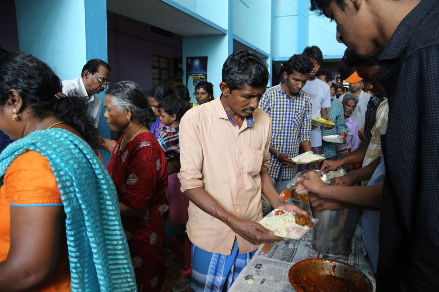 A Peep Inside Kerala's Relief Camps - News18