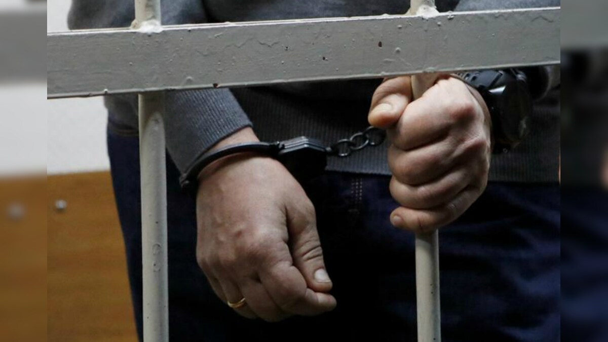 Fugitive Gangster Guru Satam is in South Africa, Claims His Close Aide ...