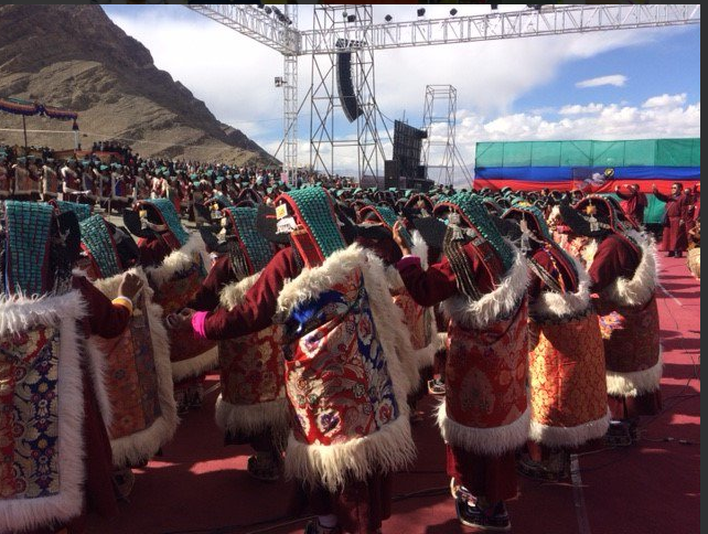 'Largest Ladakhi Dance' at Naropa Festival Puts Ladakh on the Guinness ...