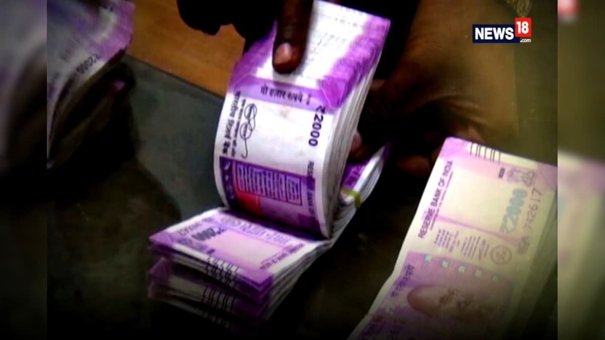 RBI Scales Down Printing of Rs 2,000 Note to Minimum, Says Govt Source ...