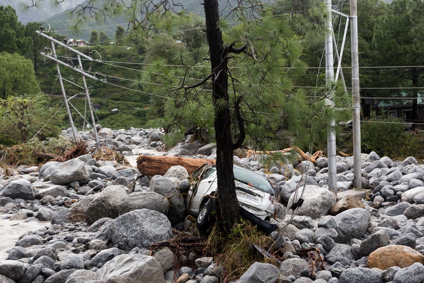 India's 2018 Monsoon: Dramatic Pics Show Aftermath of Heavy Rain - News18