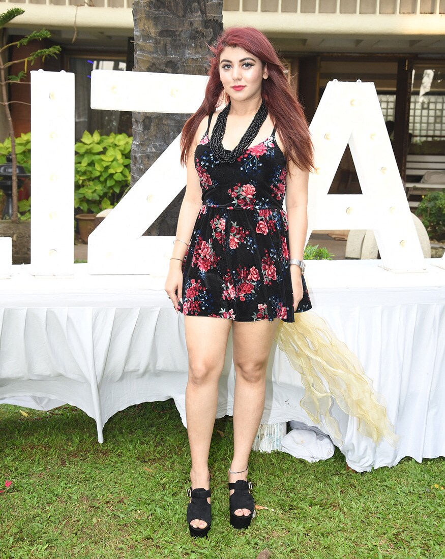 Lizaa Malik's Birthday Party: Full of Glitz & Glamour - News18