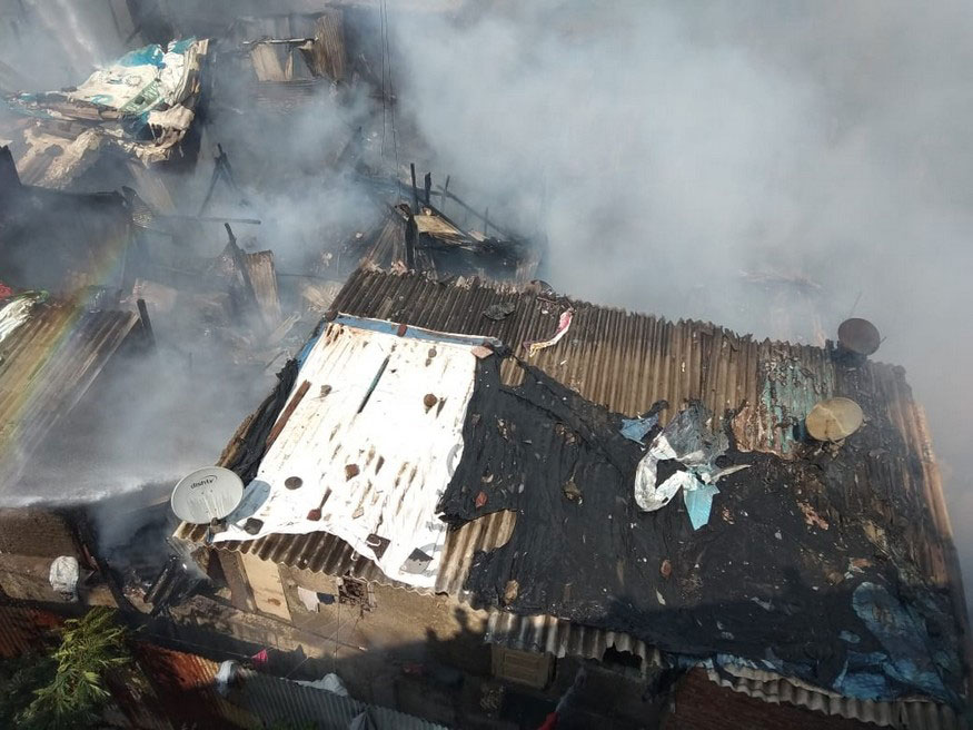PHOTOS: Major Fire Breaks Out in Mumbai’s Bandra Slum - News18