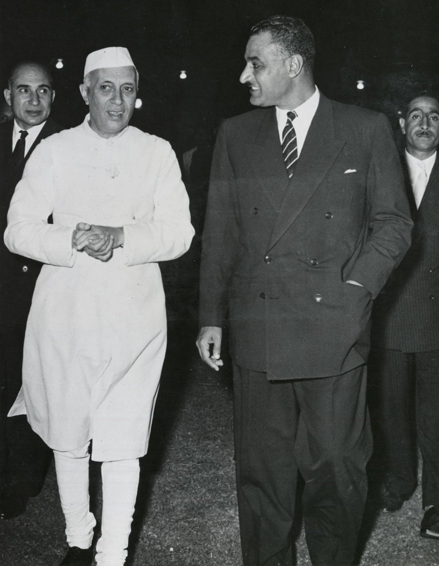 Rare Photos of First Prime Minister of India - Pandit Jawaharlal Nehru ...