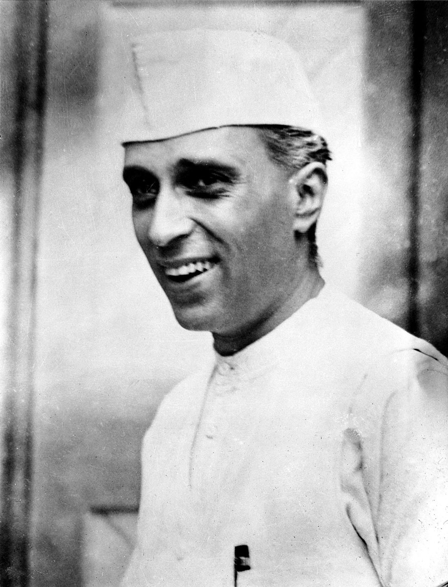 Rare Photos of First Prime Minister of India - Pandit Jawaharlal Nehru ...