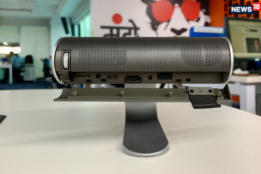 ViewSonic M1 Review: An Ultra-Portable Projector That is The Jack of ...