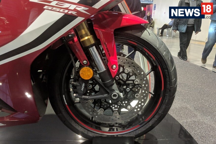 EICMA 2018: Pictures of Newly Launched 2019 Honda CBR650R - News18