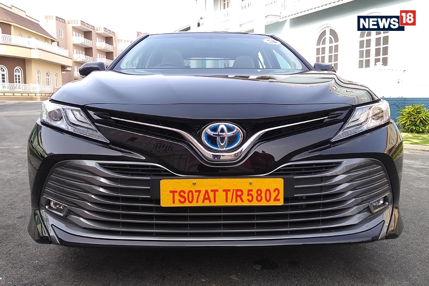2019 Toyota Camry Detailed Image Gallery - See Pics - News18
