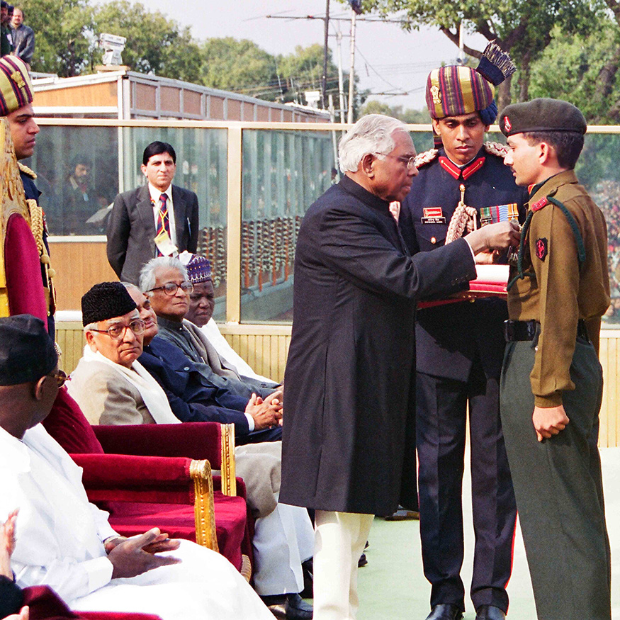 48 Rare Photos of George Fernandes