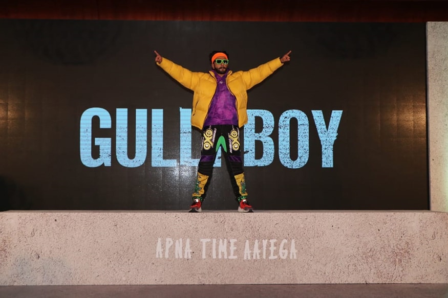 Ranveer Singh & Alia Bhatt Grace Gully Boy Trailer Launch - News18