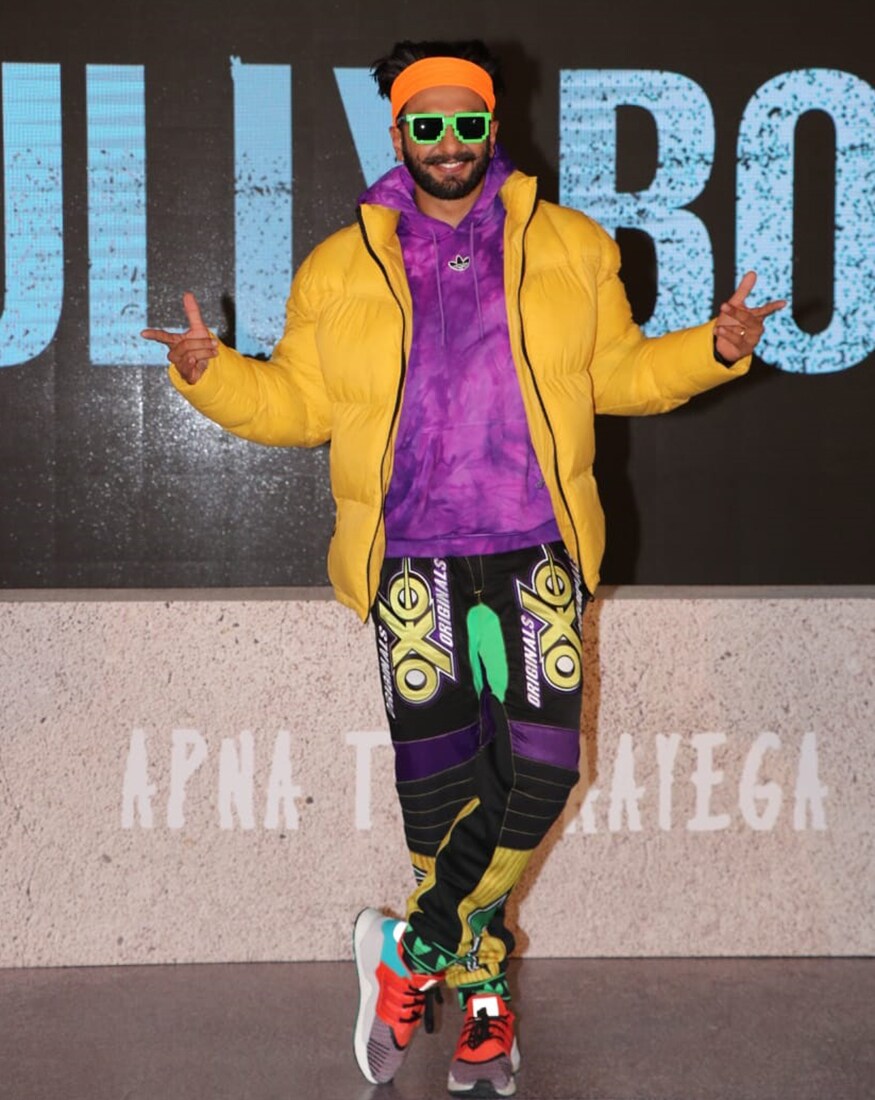 Ranveer Singh & Alia Bhatt Grace Gully Boy Trailer Launch - News18