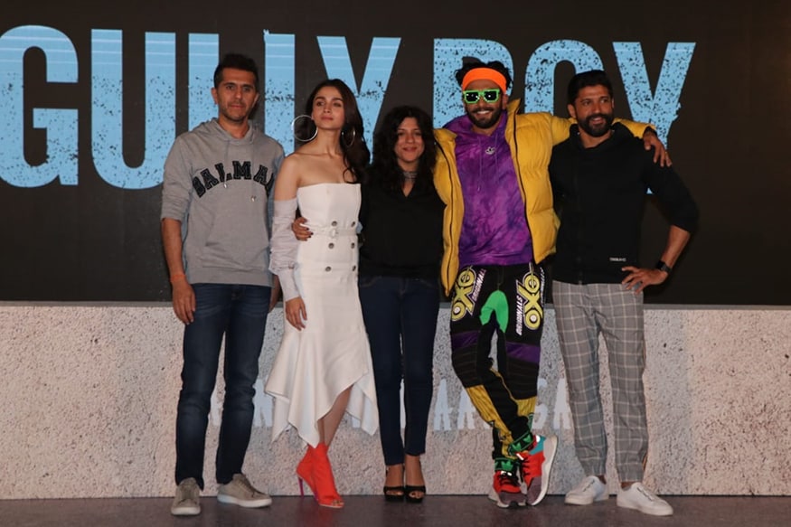 Ranveer Singh & Alia Bhatt Grace Gully Boy Trailer Launch - News18