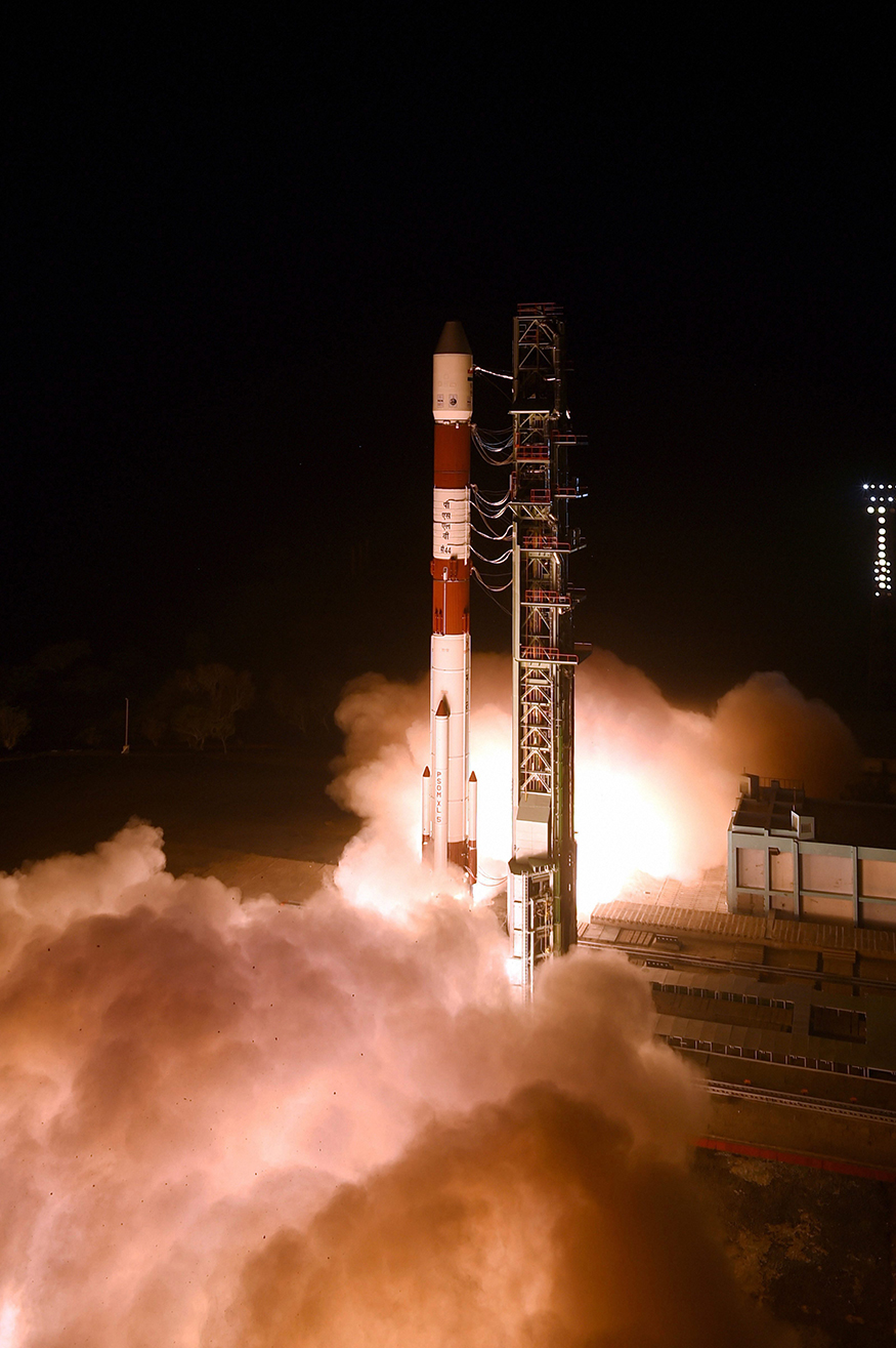 India Puts 'Microsat R' & Students-Built Nano-Satellite 'Kalamsat' Into ...
