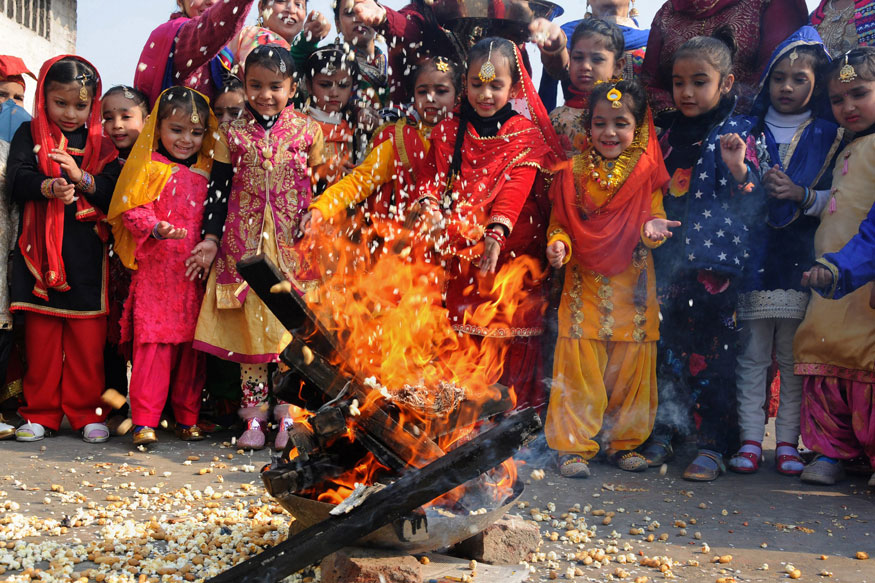 Happy Lohri 2022: History and Significance of this Popular Punjabi Folk ...