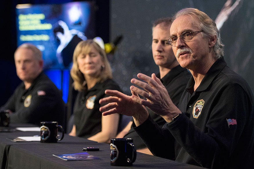 PICS: NASA Employees Celebrate New Horizons' Epic Flyby - News18