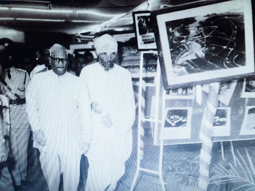Shivakumara Swamiji's Last Rites: Devotees Pay Homage to 'Walking God ...