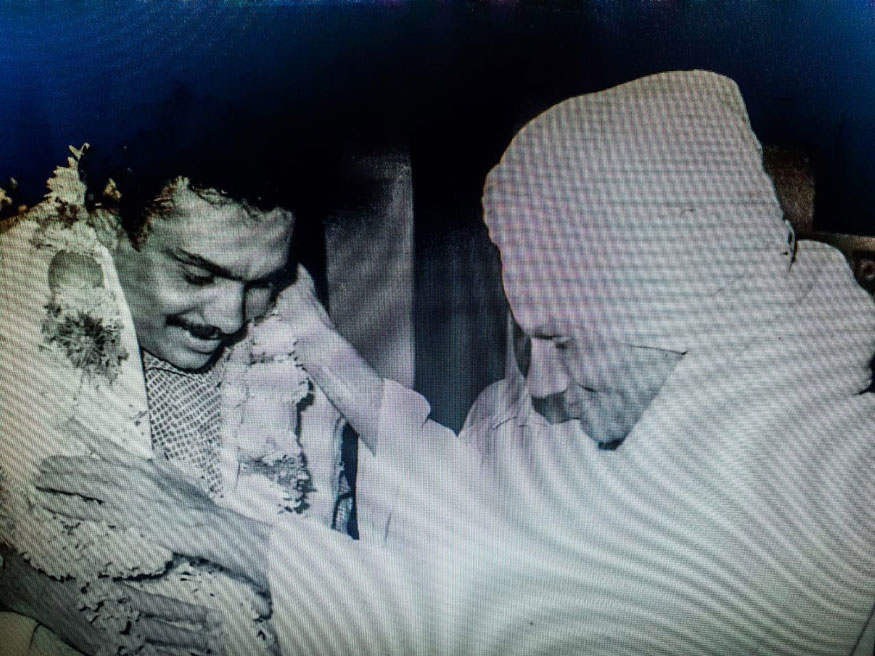 Celebrity Devotees of Lingayat Seer Shivakumara Swami - News18