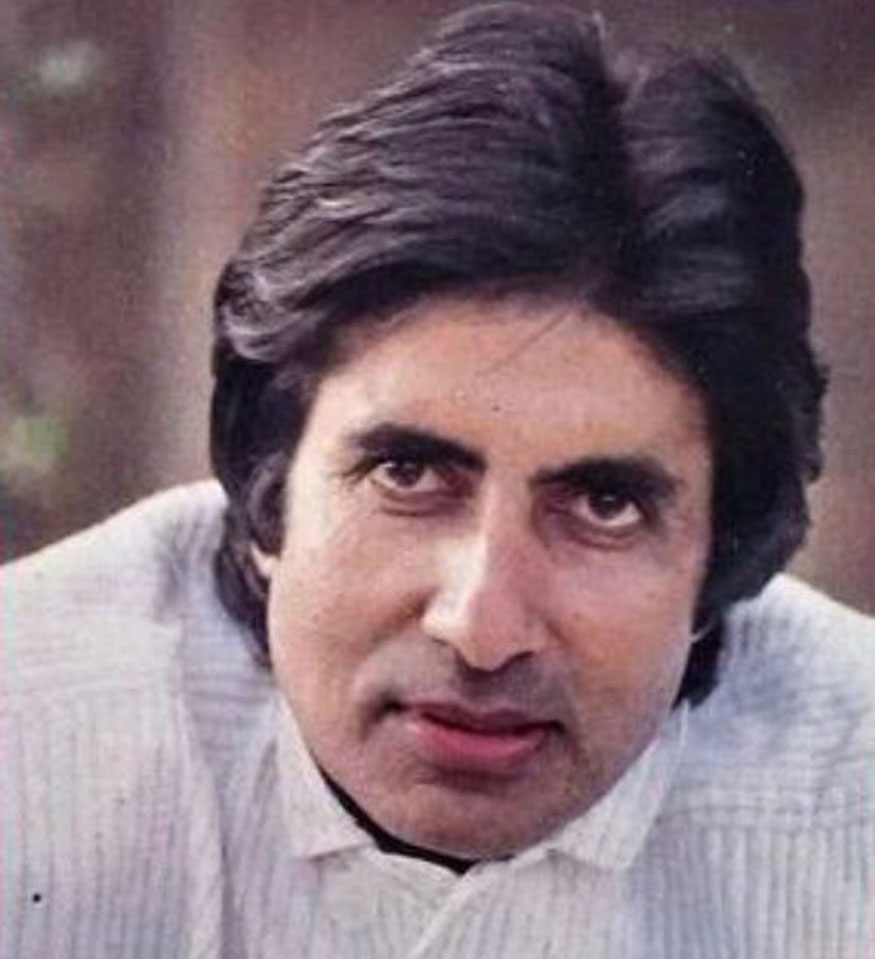 Happy Birthday Amitabh Bachchan: 60 Lesser-Seen Photos of Big B - News18