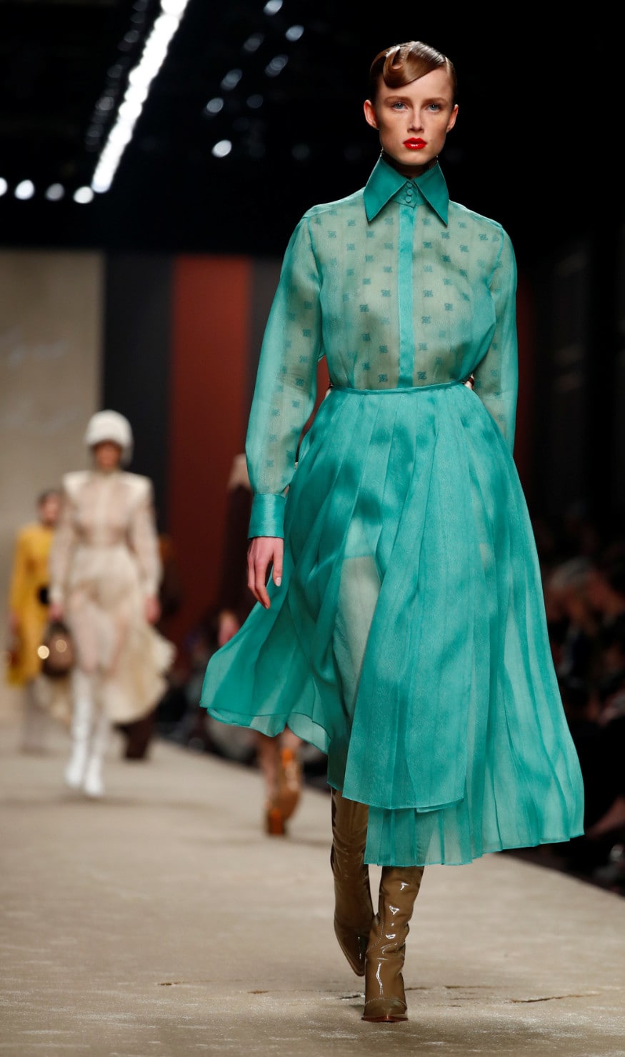 In Pictures: Karl Lagerfeld's Final Fendi Collection - News18