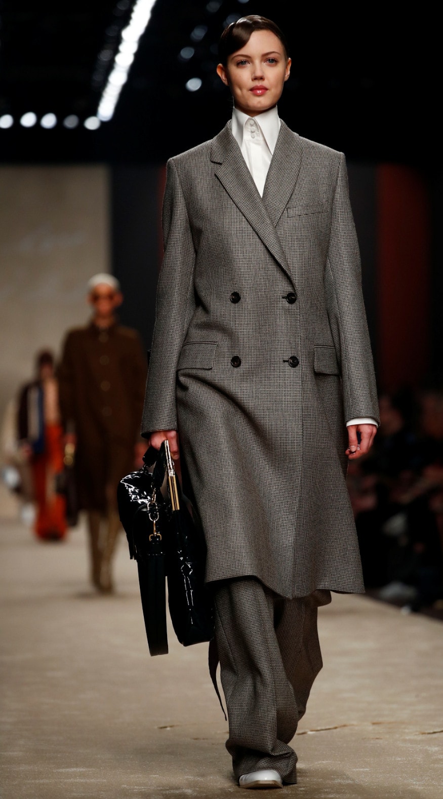 In Pictures: Karl Lagerfeld's Final Fendi Collection - News18