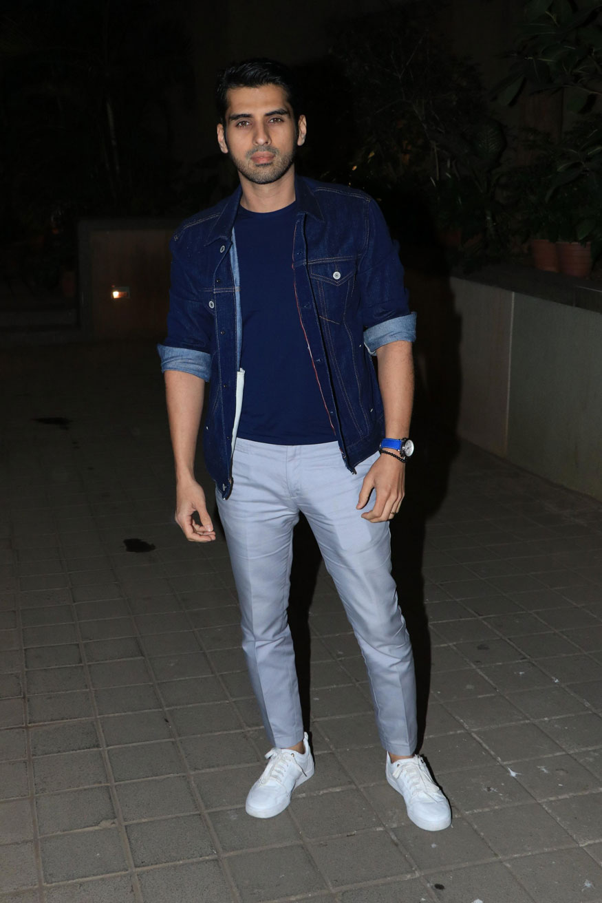 Punit Malhotra's Valentine Bash: Bollywood's Gen-Next Stars Party Hard