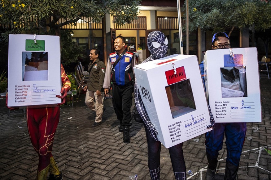 Electoral Workers Turn Batman, Spiderman To Greet Voters at Polling ...
