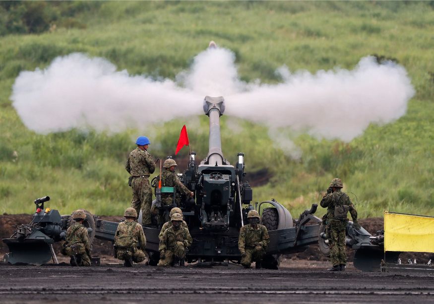 Japanese Military Shows Firepower Near Mount Fuji - In Photos - News18