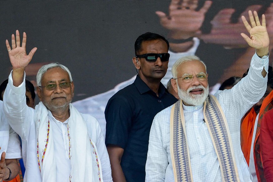 Photos Pm Modi And Nitish Kumars Joint Rally In Muzaffarpur News18