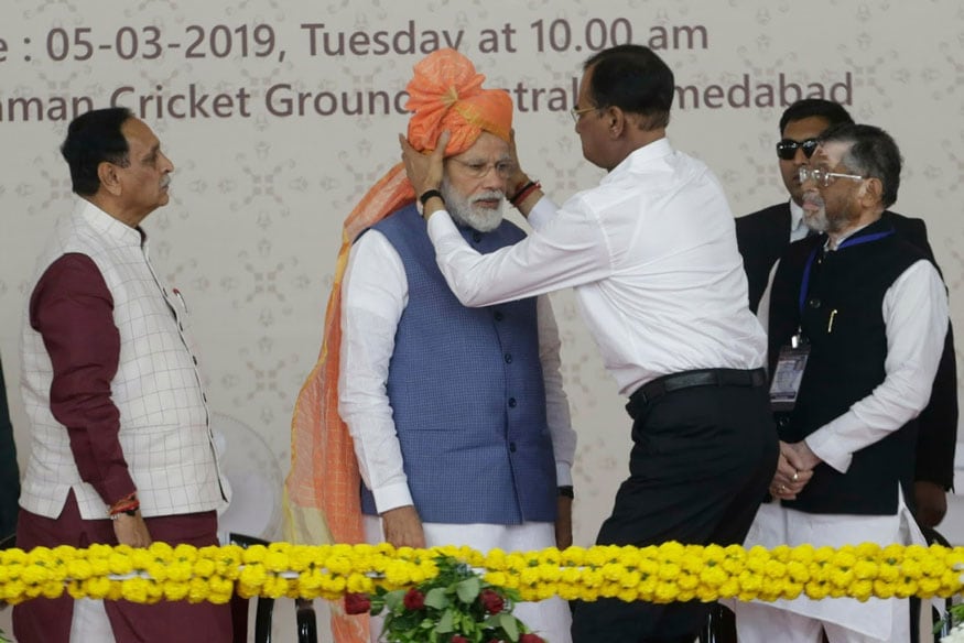 PHOTOS: Colourful Headgears of PM Narendra Modi - News18
