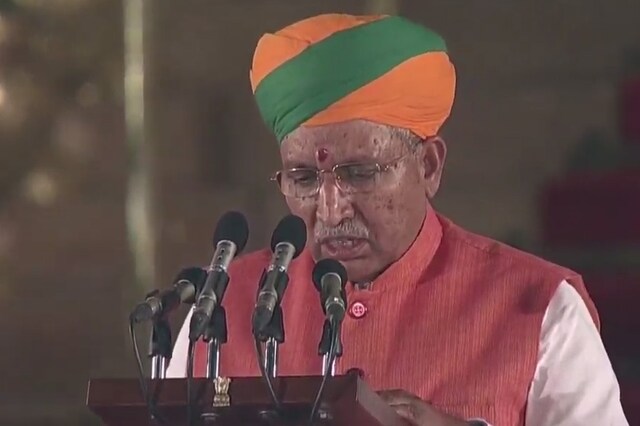 Ashok Gehlot Govt Has No Control over Crime, Says Union Minister Arjun ...