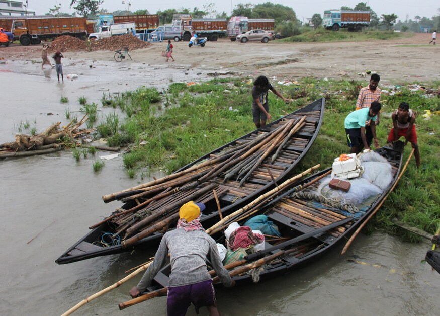 Cyclone FANI: 1.2 mn Evacuated as Powerful Storm Hits Odisha - News18