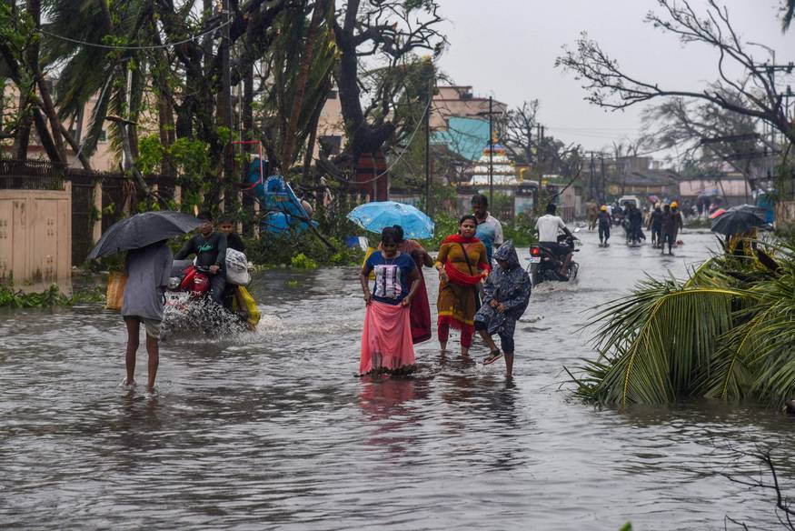 The Destruction Caused by Cyclone Fani - In Pictures - News18