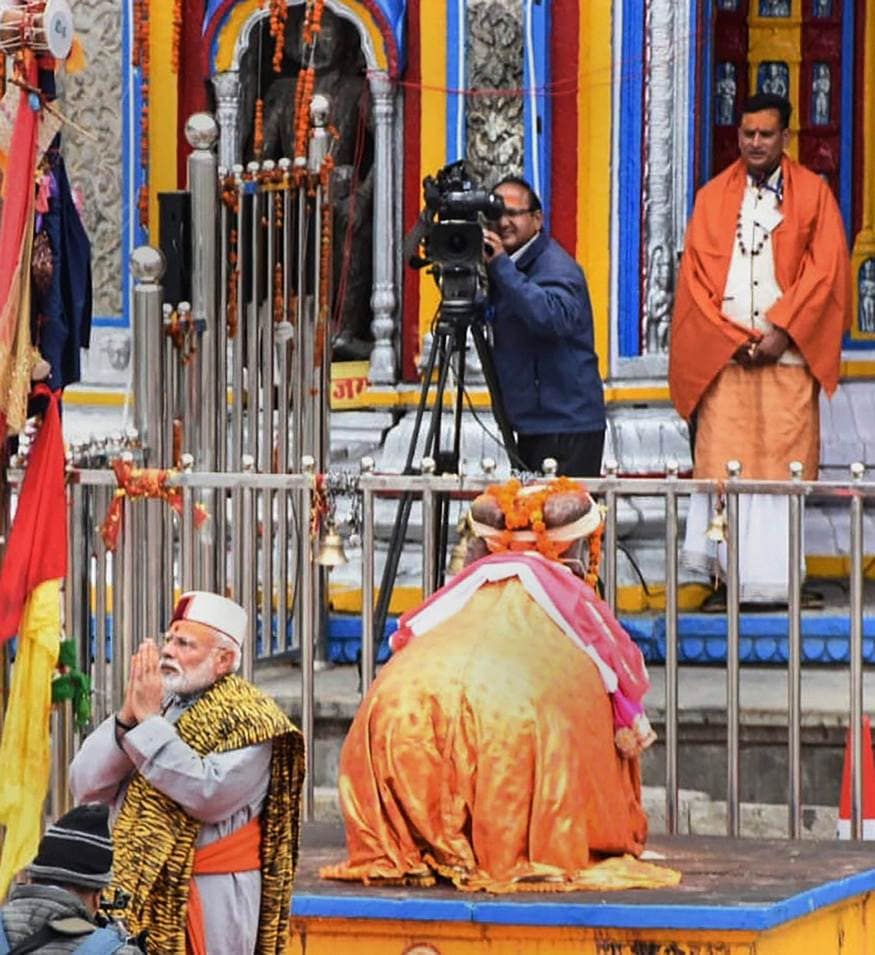 PM Narendra Modi Meditates in Kedarnath Cave; See Pictures - News18