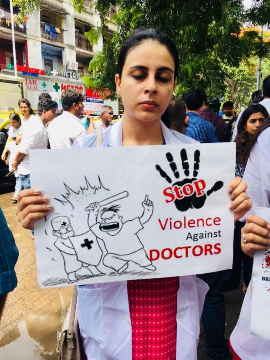 Doctors' Strike: Protest Spreads Across India in Solidarity With ...