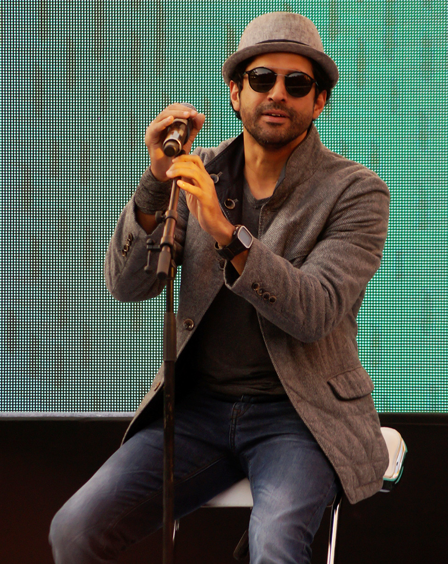 Stars Who Have Sung Songs in Different Languages - Photogallery