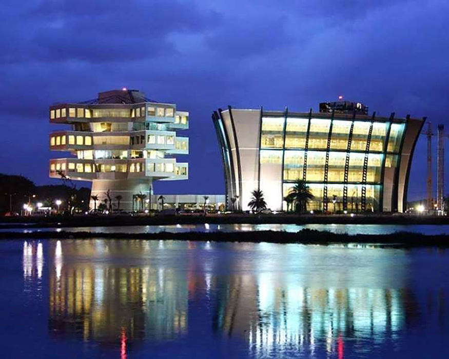 12 India's Most Amazing and Coolest Office Buildings - Photos ...