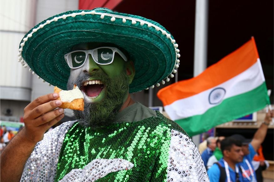 India v Pakistan: Best Fan Pictures From Manchester's Old Trafford ...