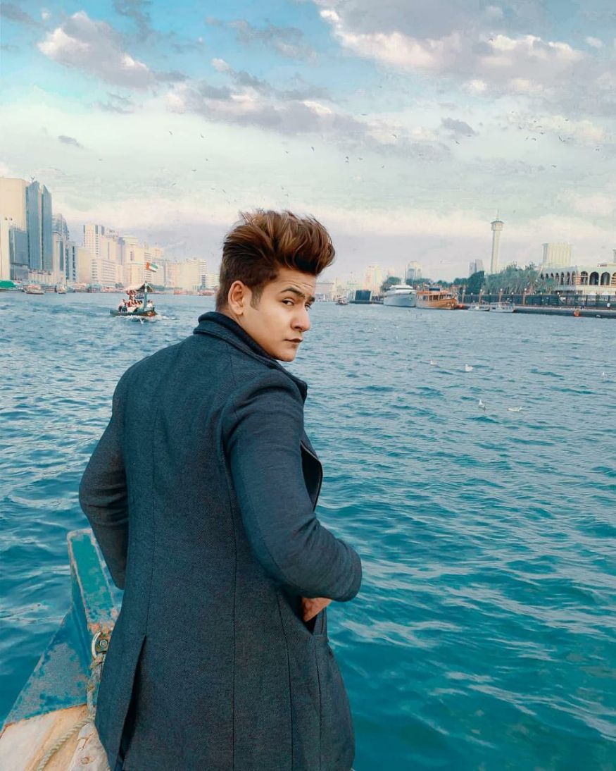 Tik Tok Star Manjul Khattar Is Gearing Up For His Bollywood Debut - News18