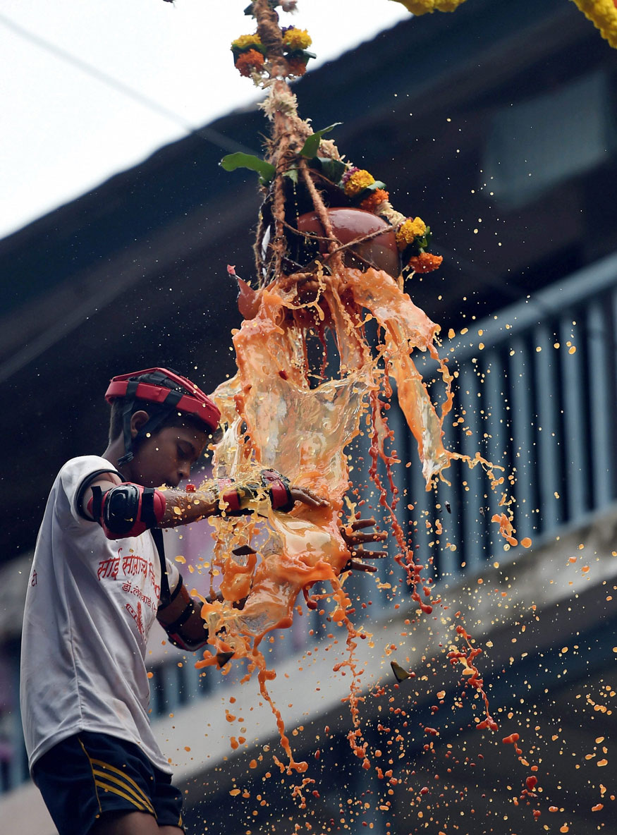 Janmashtami 2019: These Photos Celebrate the True Spirit of 'Dahi Handi ...