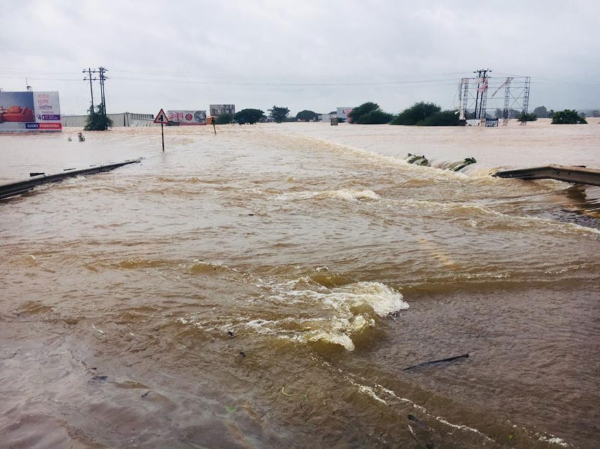 Maharashtra Floods: Dramatic Visuals of Monsoon Fury - News18