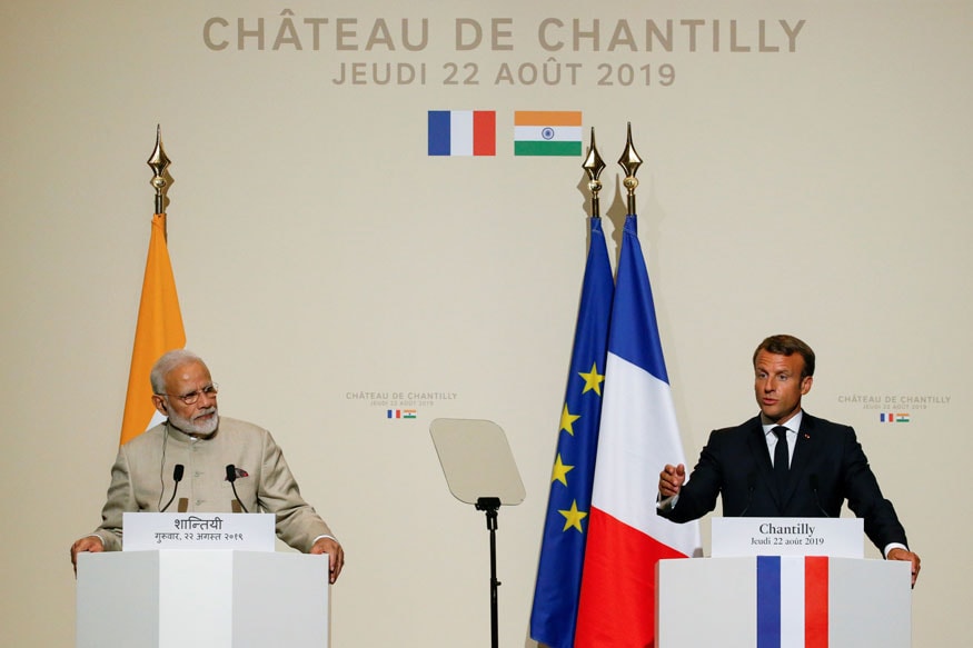 See All the Pictures From PM Narendra Modi's France Visit - News18