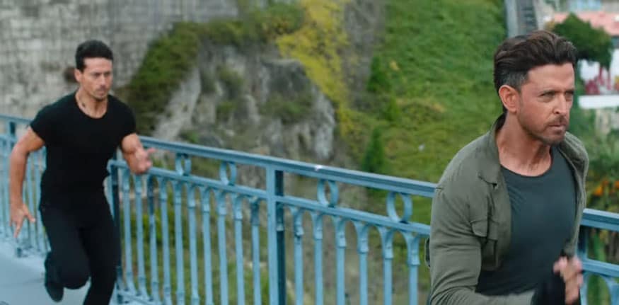 War Movie Stills: Hrithik Roshan & Tiger Shroff's Face-off in Action ...