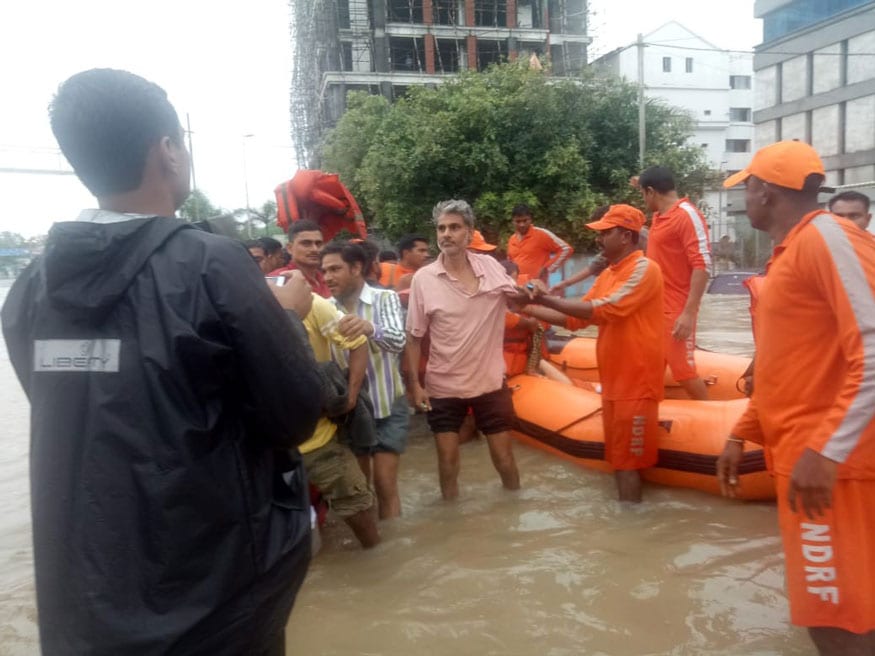 Photos Heavy Rains Lead To Flash Floods In Vadodara Gujarat News18