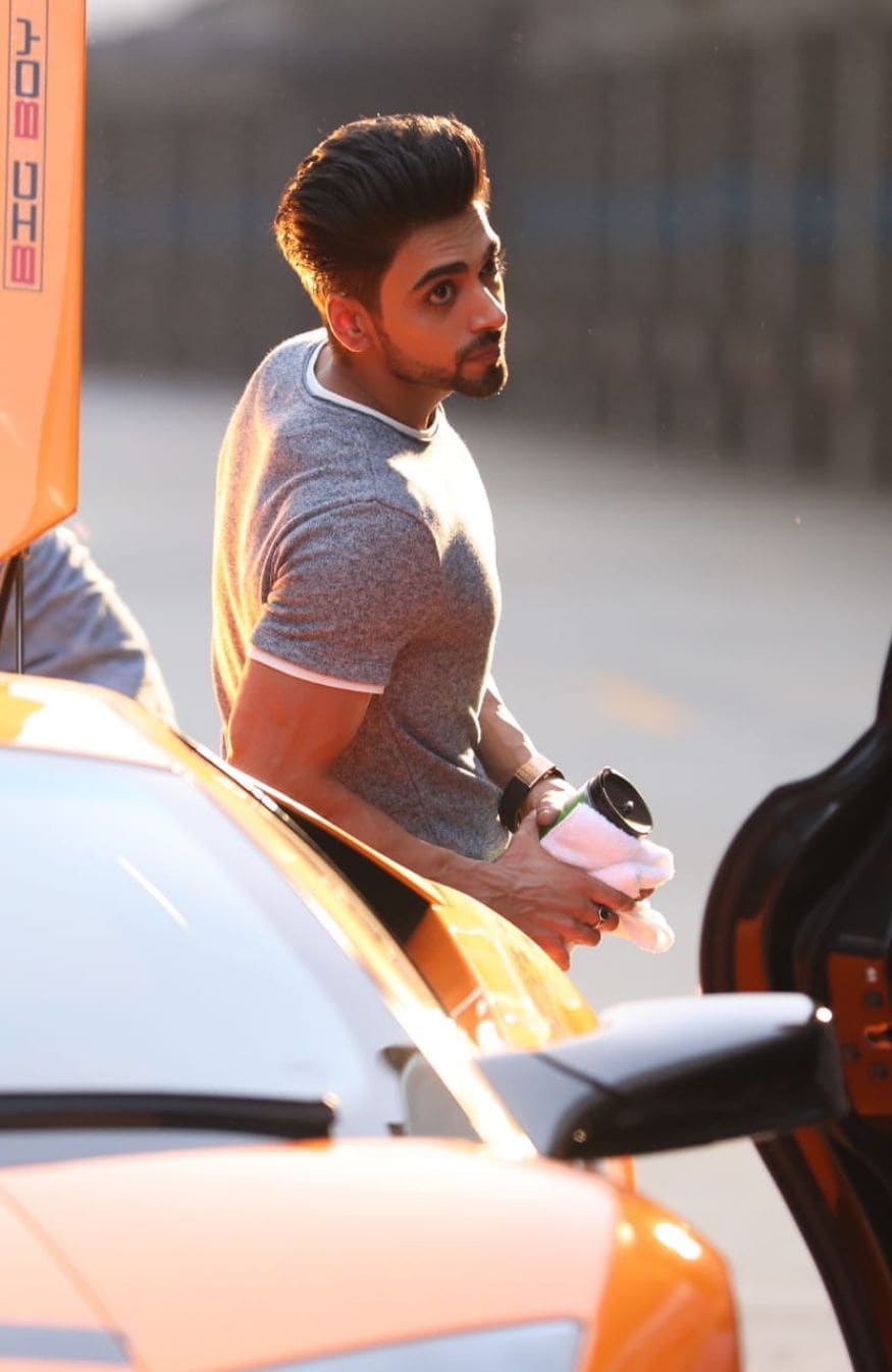 Actor Aakash Ahuja Wins Hearts as Baddie in 'Pal Pal Dil Ke Pass' - News18