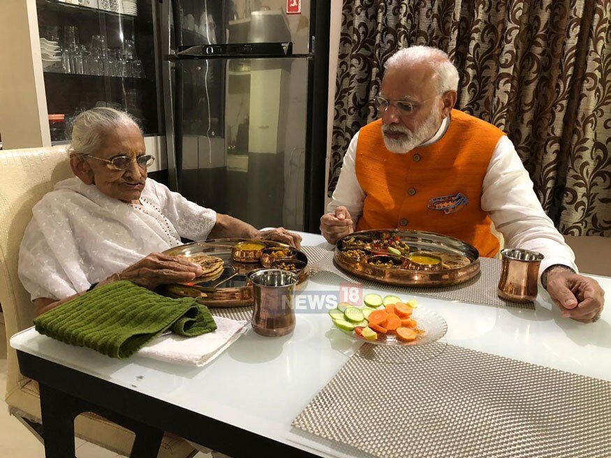 PM Narendra Modi Celebrates 69th Birthday in Gujarat | PHOTOS - News18