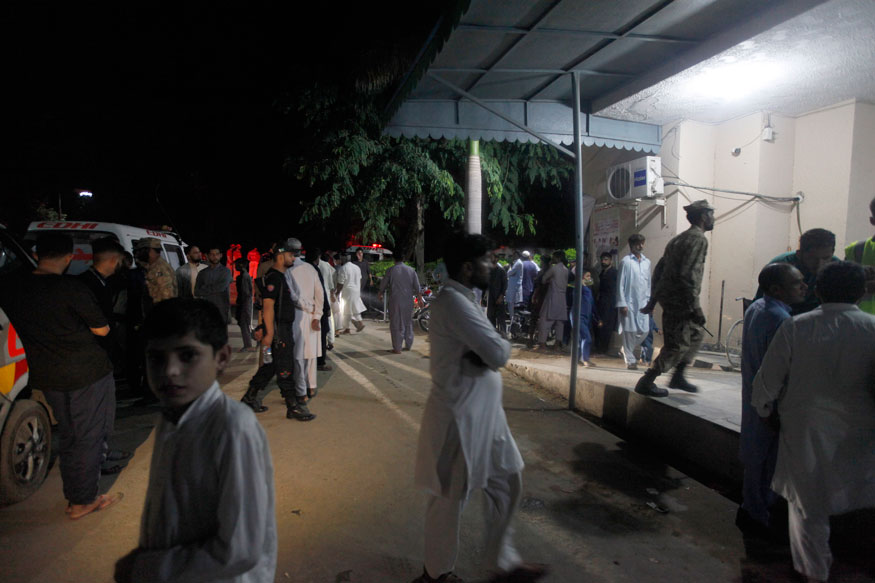 Aftermath Photos Show Damages After Earthquake in Pakistan