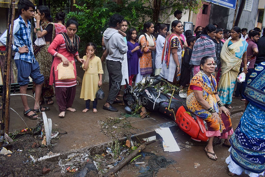 Pune Rains: Heavy Rains Lead to Flooding, Kills 12 - News18