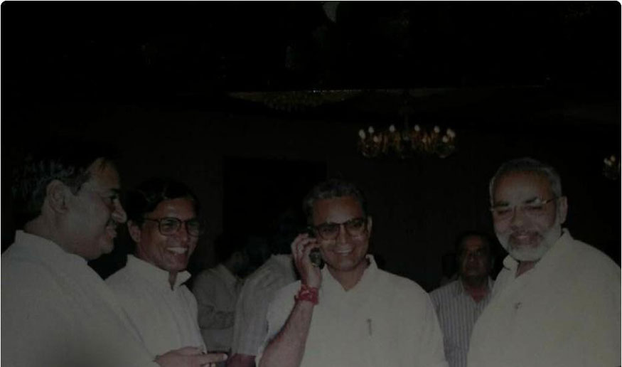 Timeless Photos of PM Narendra Modi from the Past - News18